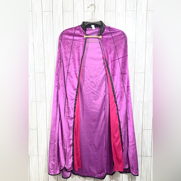 Disney | Costumes | Annas Cloak Frozen | Poshmark